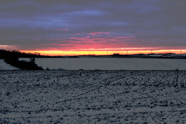 Winter Sunset: This was the sunset over a snowy north-west Essex this ...