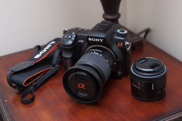 The Venerable Sony A700 Complete Setup: Everything is mint like brand ...