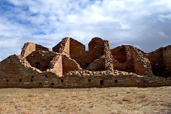 Chaco Canyon Ruins: Pueblo Indian ruins at Choco New Mexico between ...