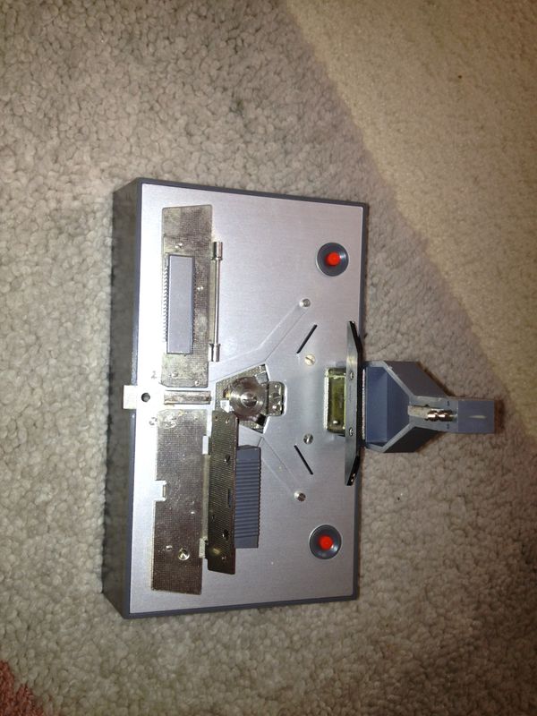 8mm film splicer: Hey gang, can anyone shine some light on this ...