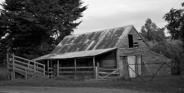 An old Australian Barn and old things: Here is a couple of photos i ...
