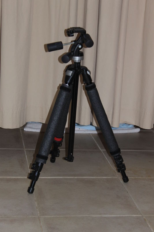 Manfrotto Professional 3021 Tripod w/ Bogen 3030 3 way Pan Head: I have ...