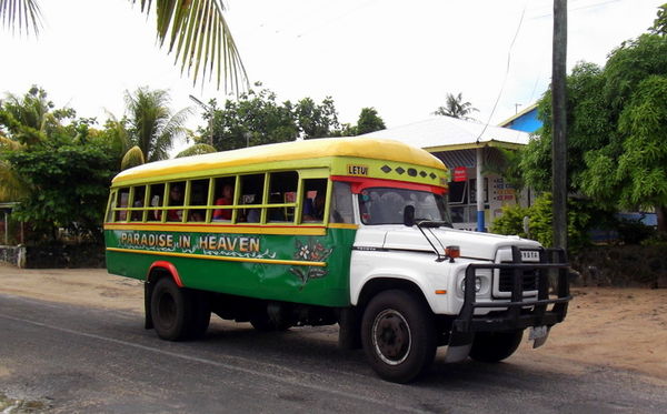 Samoa's classic wooden buses: Some images of Samoa's old wooden buses ...