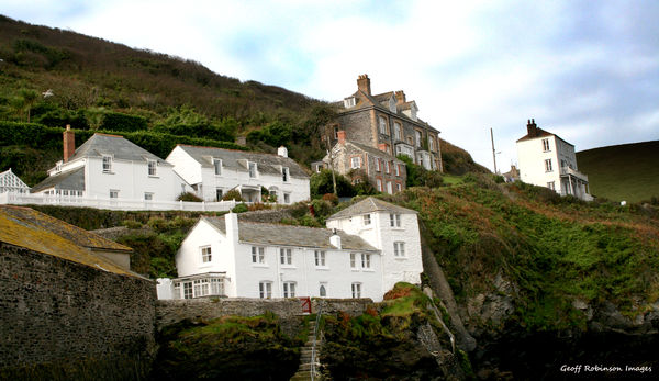 Dr Martins Port Wenn Cornwall: PORT WENN Is the fictional village for ...