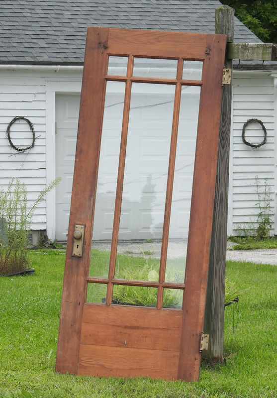 Scenes From A Vermont Flea Market: The mundane, obvious or the simple ...