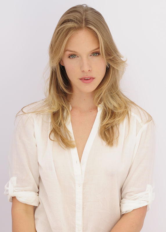 Sexy/pretty model portfolio shoot: Ain't she just the prettiest thang!