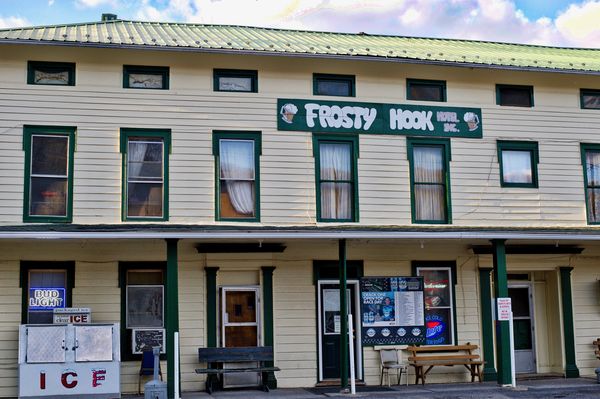 Frosty Hook Hotel: A good place for a quick one :sm02:...