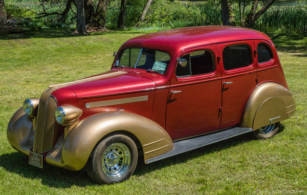 1935 Pontiac: 1935 Pontiac...