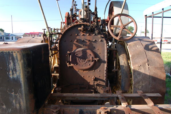 Russell Steam Engine: Manufactured around 1915....the smallest (8hp ...