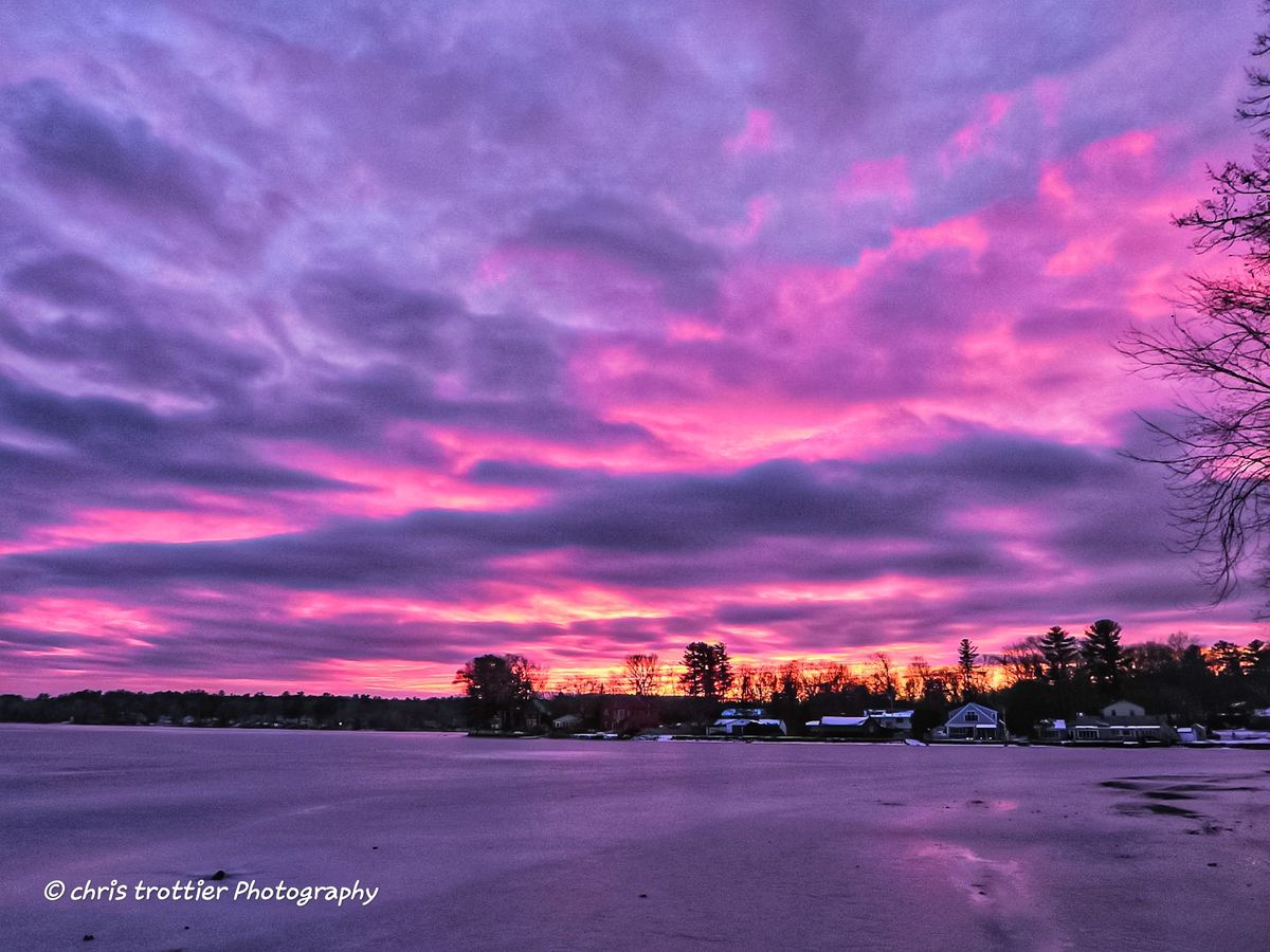 Sunset at Lake Attitash Amesbury Massachusetts: Shot by the Sunrise ...