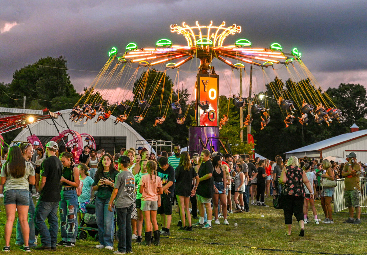 Challenge - County Fairs 10/17 - 10/21 (Page 9): pg. 8 Terrific shots ...