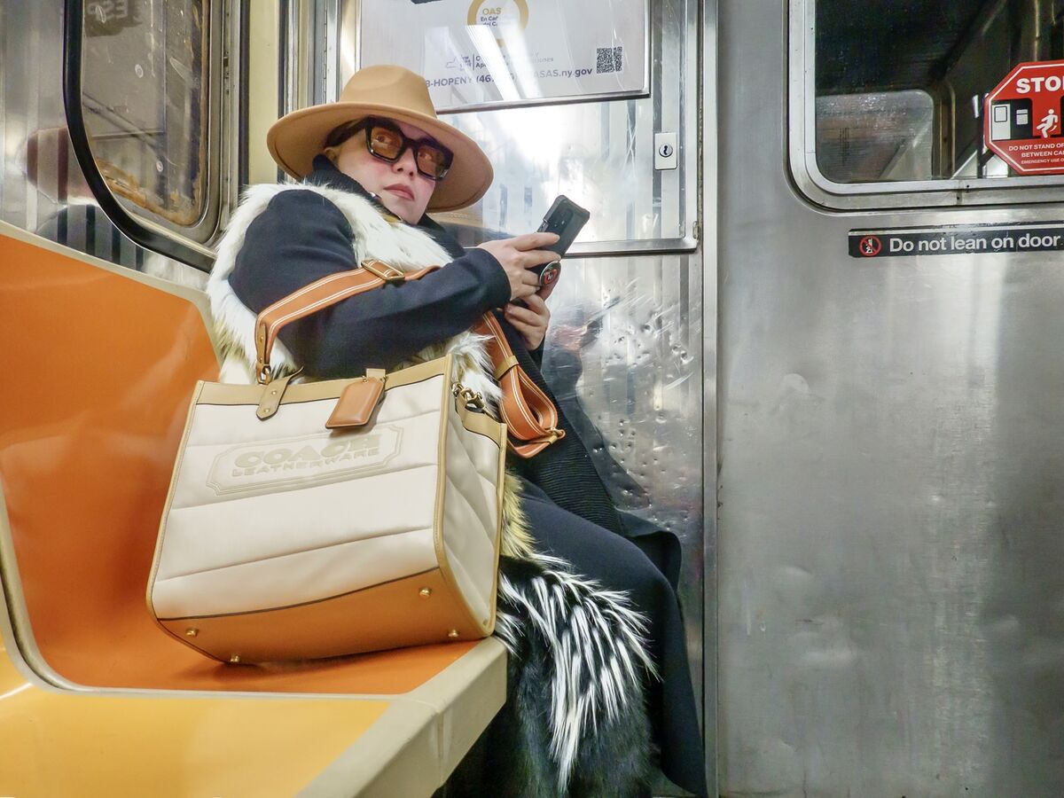 Subway scenes: I engaged with the people in the first photo only. The ...