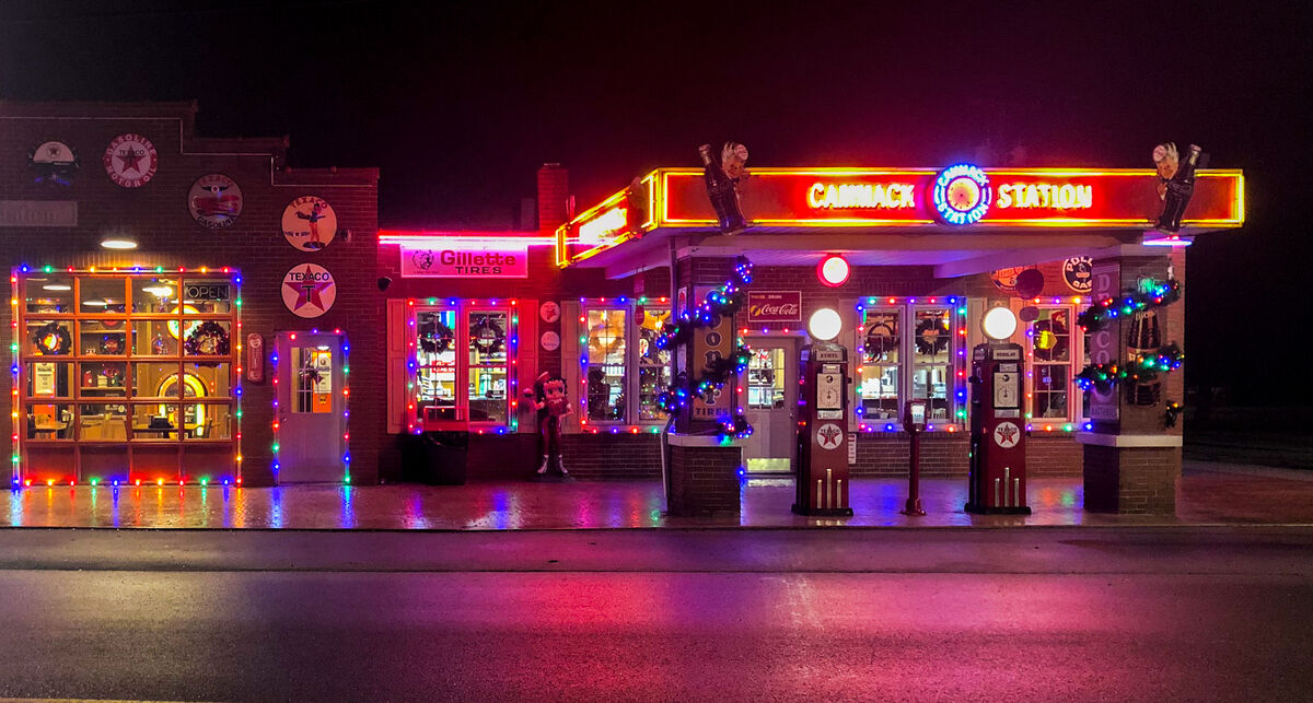 Cammack Station: I said I was done with night shots with my old iPhone ...