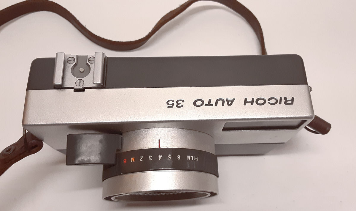 SOLD..... Ricoh Auto 35: Ricoh Auto 35 film camera with leather case ...