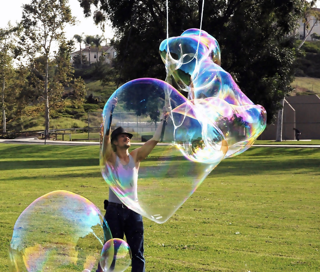 Nephew's bubble art: My nephew loves to make large bubbles. And I like ...