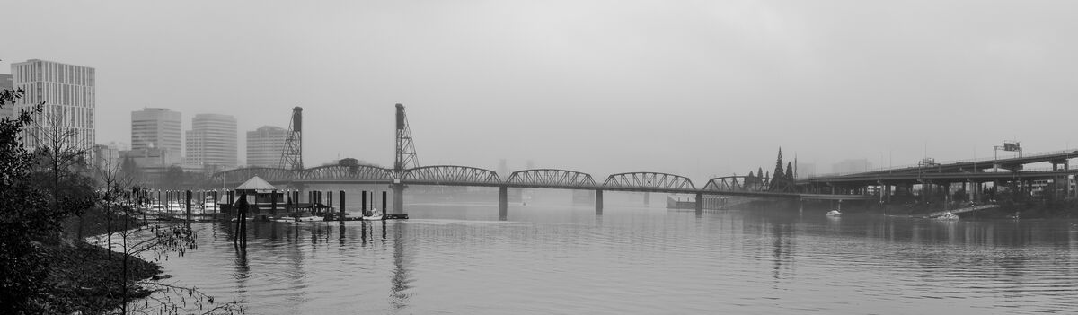 Hawthorne Bridge, PDX: West approach to Portland's Hawthorne Bridge ...
