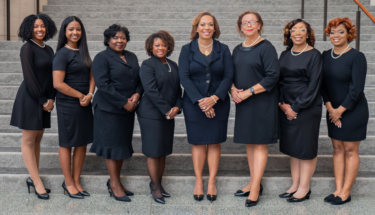 Alpha Kappa Alpha Sorority, Inc: My wife and I did a photography ...