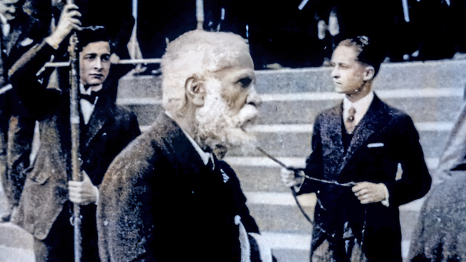 Antoni Gaudí and La Sagrada Familia: Barcelona, Spain Part 1 of 2: In ...