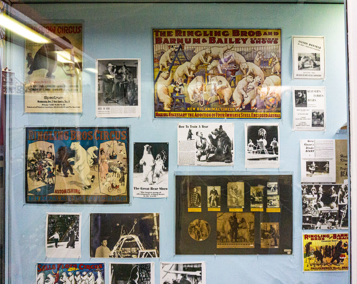 Exhibits in the Circus Barn: Headquarters for this year's Indiana Barn ...