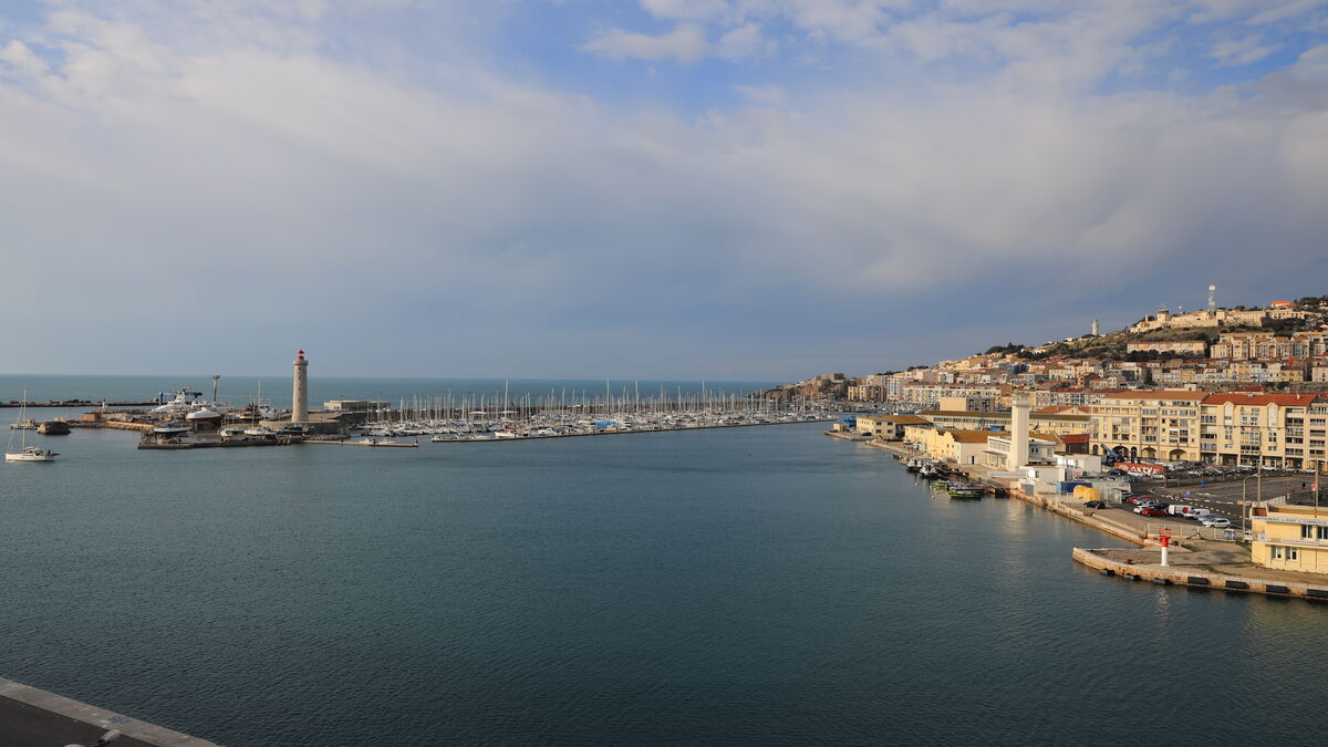 Sete Montpellier Yacht Club France: Sete Montpellier Yacht Club France...
