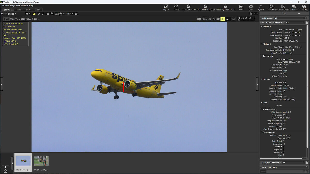 calibrating lens (Page 5): Taking the pic of the plane it is the only ...