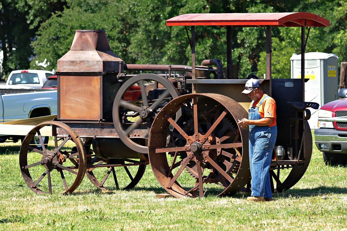 Dry Creek Farm & Tractor Days: The Rio Linda/Elverta Historical Society ...