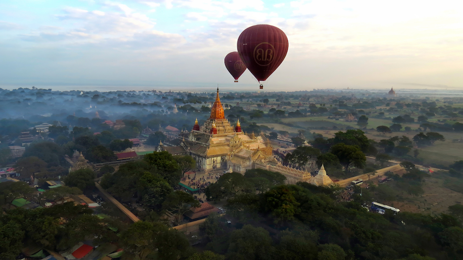 Balloons over Bagan 2: This is simply a continuation from the other set ...