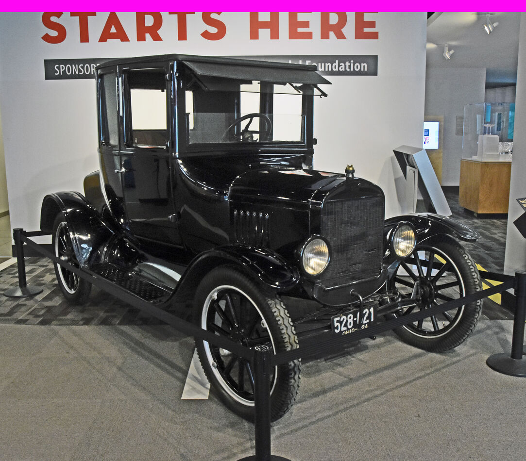 Crawford Auto Aviation Museum: The Crawford Auto Aviation Museum is ...