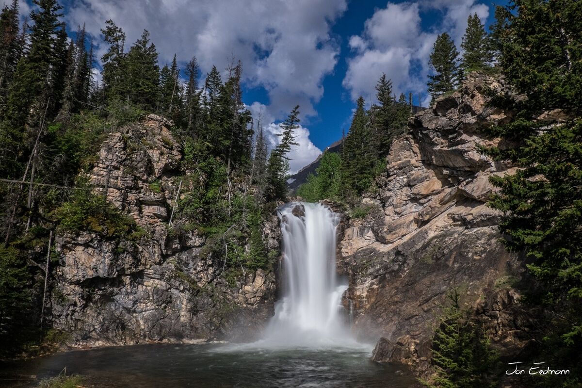 Running Eagle Falls: Running Eagle Falls is also known as "Trick Falls ...