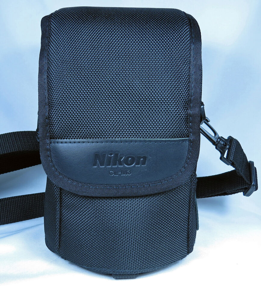Nikon CL-M3 Semi-Soft Lens Case: Excellent condition with attached ...