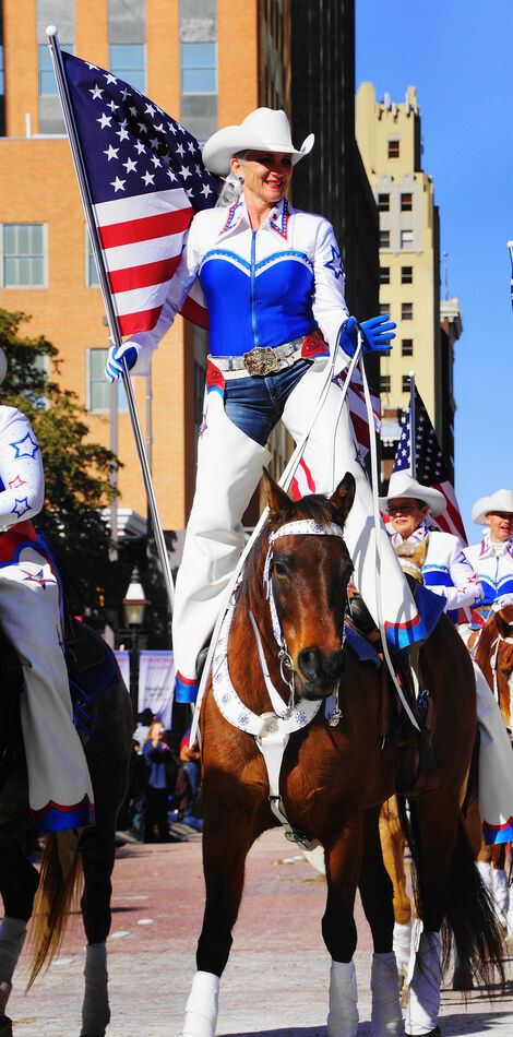 A Texas Style Parade: It's rodeo time in Texas so I thought I'd post a ...