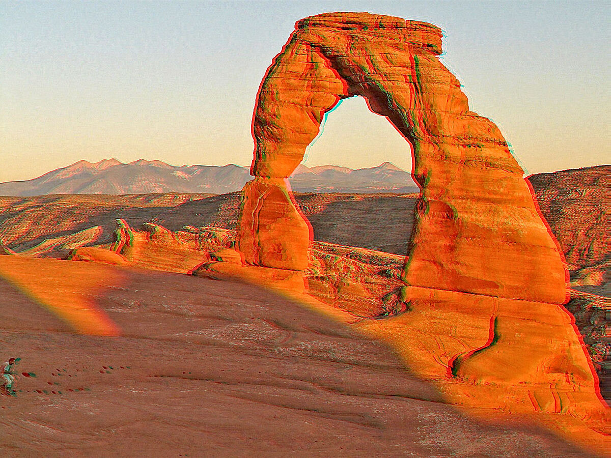 3D -Delicate Arch: You will need a pair of anaglyphic glasses to view ...
