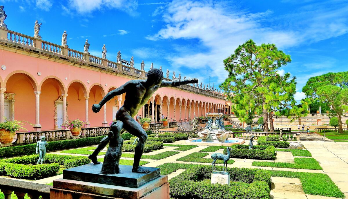 Ringling Courtyard: Courtyard statues at the Ringling Museum, Sarasota, FL.