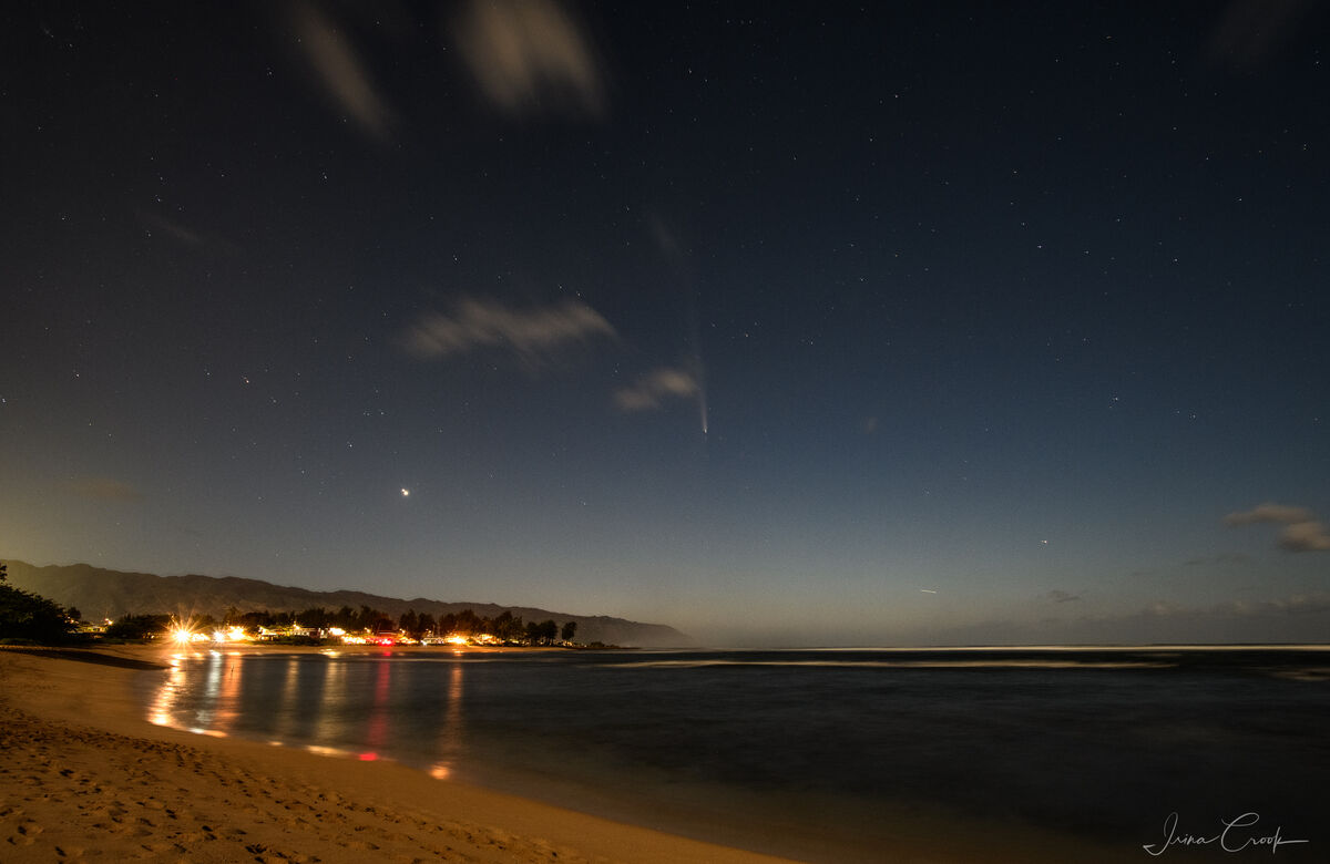 Comet- from Haleiwa Beach park: Comet is still visible in Hawaii, not ...