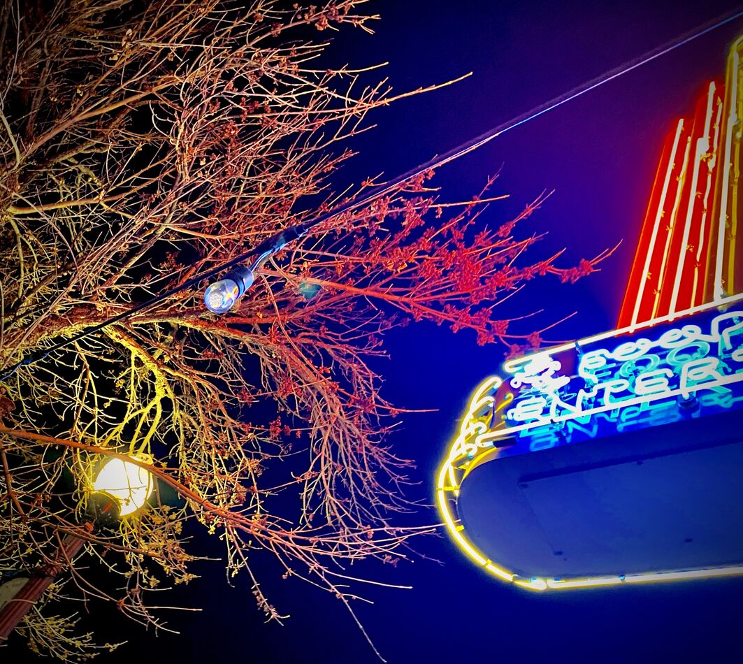 Resort Lobby: Difficult shot with extreme light range.