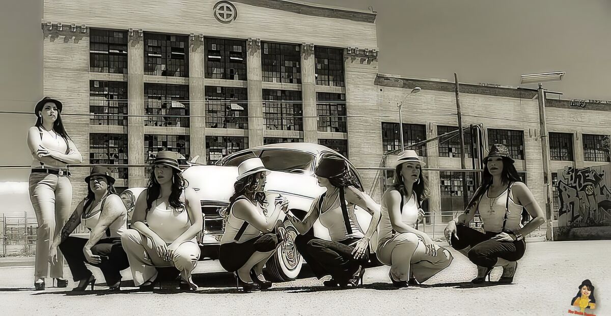 Cholas: New Mexico Cholas...