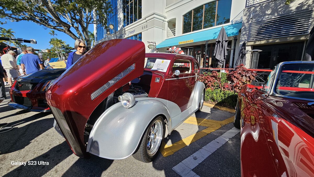 For You Car Buffs: Some Photos from the Annual "Cars on 5th" Car Show ...