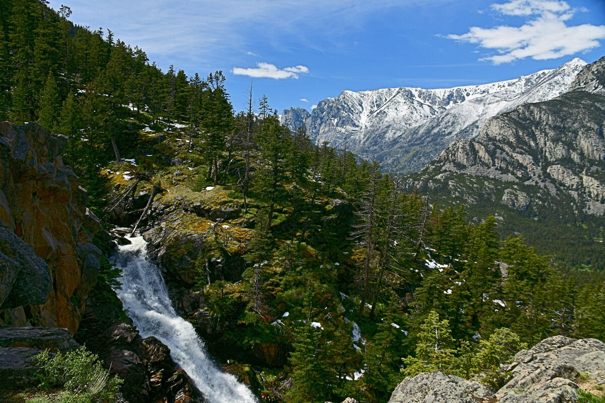 Woodbine Falls area in Stillwater Valley: Beautiful in May...