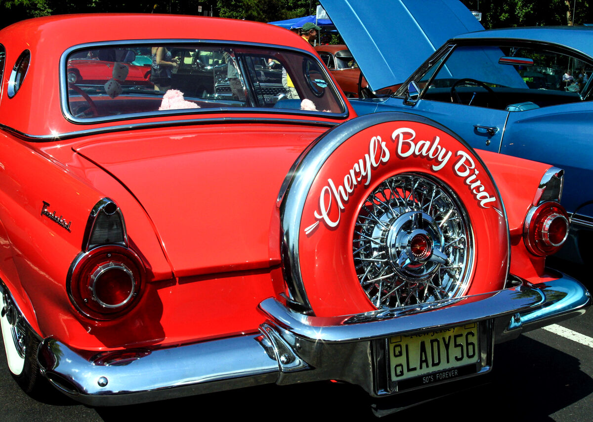 1956 T-Bird: Spectacular!!!!!