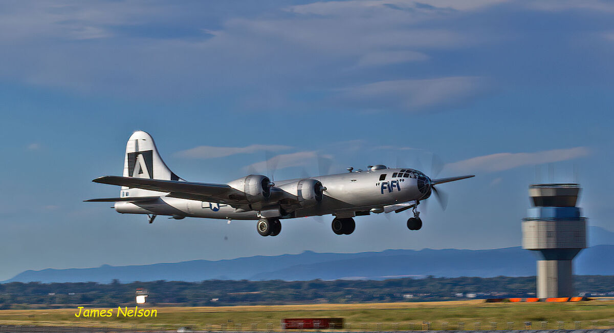 Fifi Visits Broomfield, CO: This week end B-29 Fifi, one of two ...