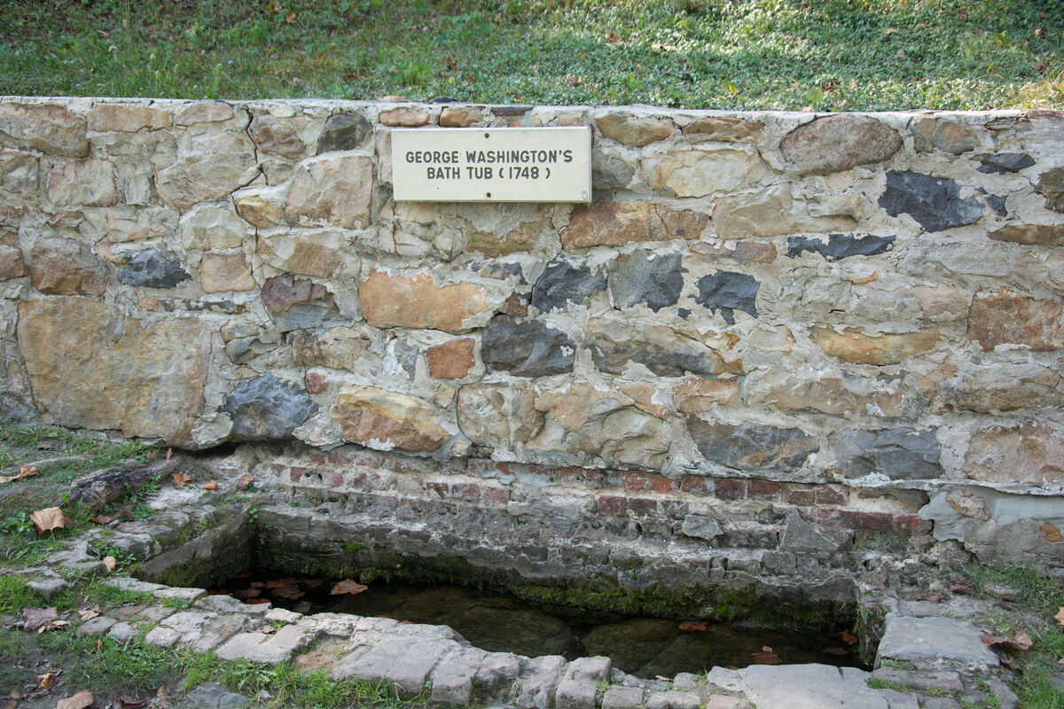 George Washington's Bathtub: George Washington once bathed in the warm ...