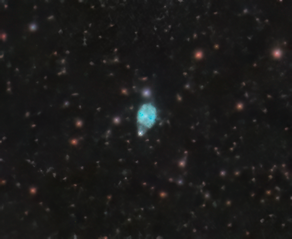 Blue Flash Nebula: Pushing the limits of a 400mm scope with this target ...