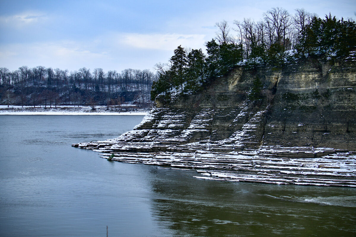 Tower Rock: Tower Rock located in the Mississippi river near Wittenberg ...