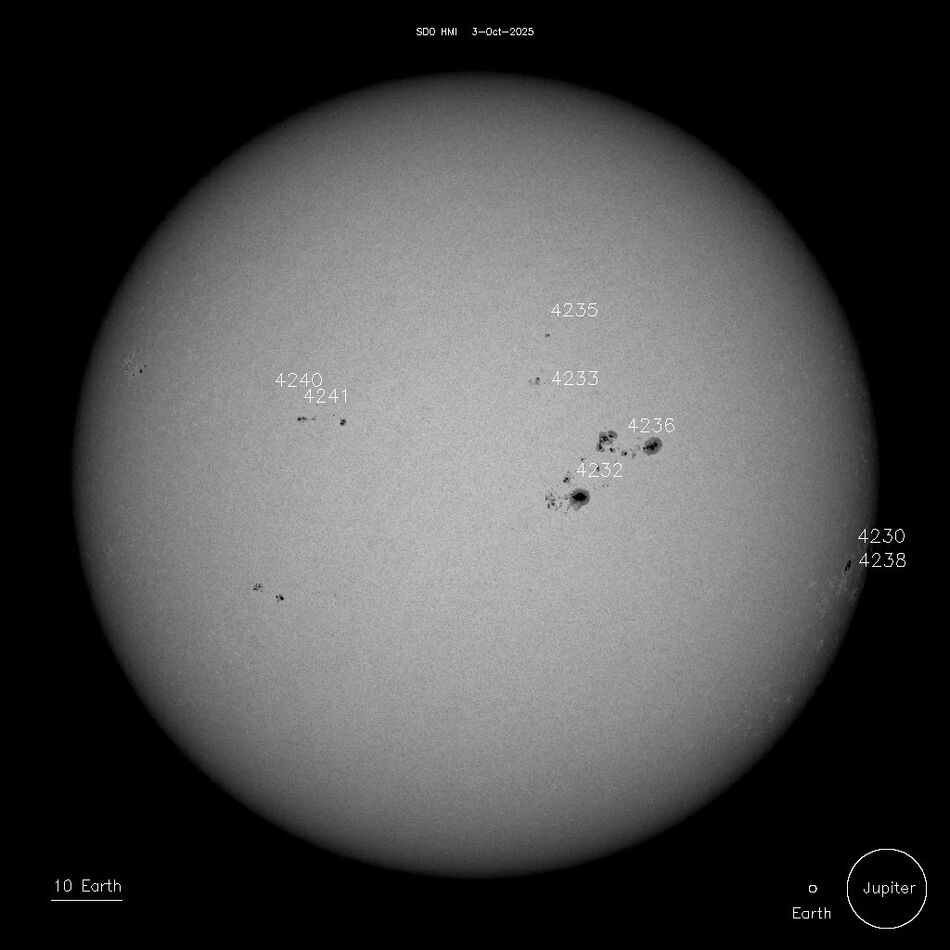 This mornings Sun Spots! 🌞: Looks hot there... LOL... 🥵 Last photo is ...
