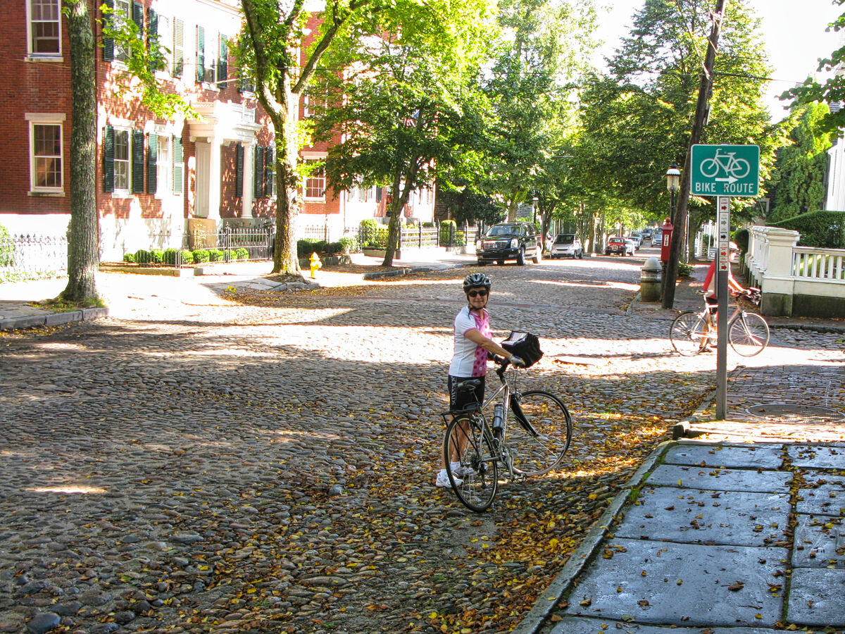 Nantucket 2008 - A Backroads Bicycle Trip Part 2: After arriving at our ...