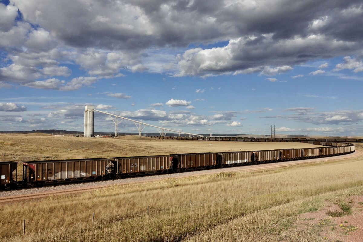 Black Thunder Coal Mine: While almost to my destination in the ...