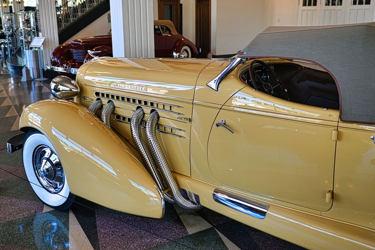 Classics: A-C-Deusenberg museum beauties :sm18: :sm18: :sm18: :sm18:...