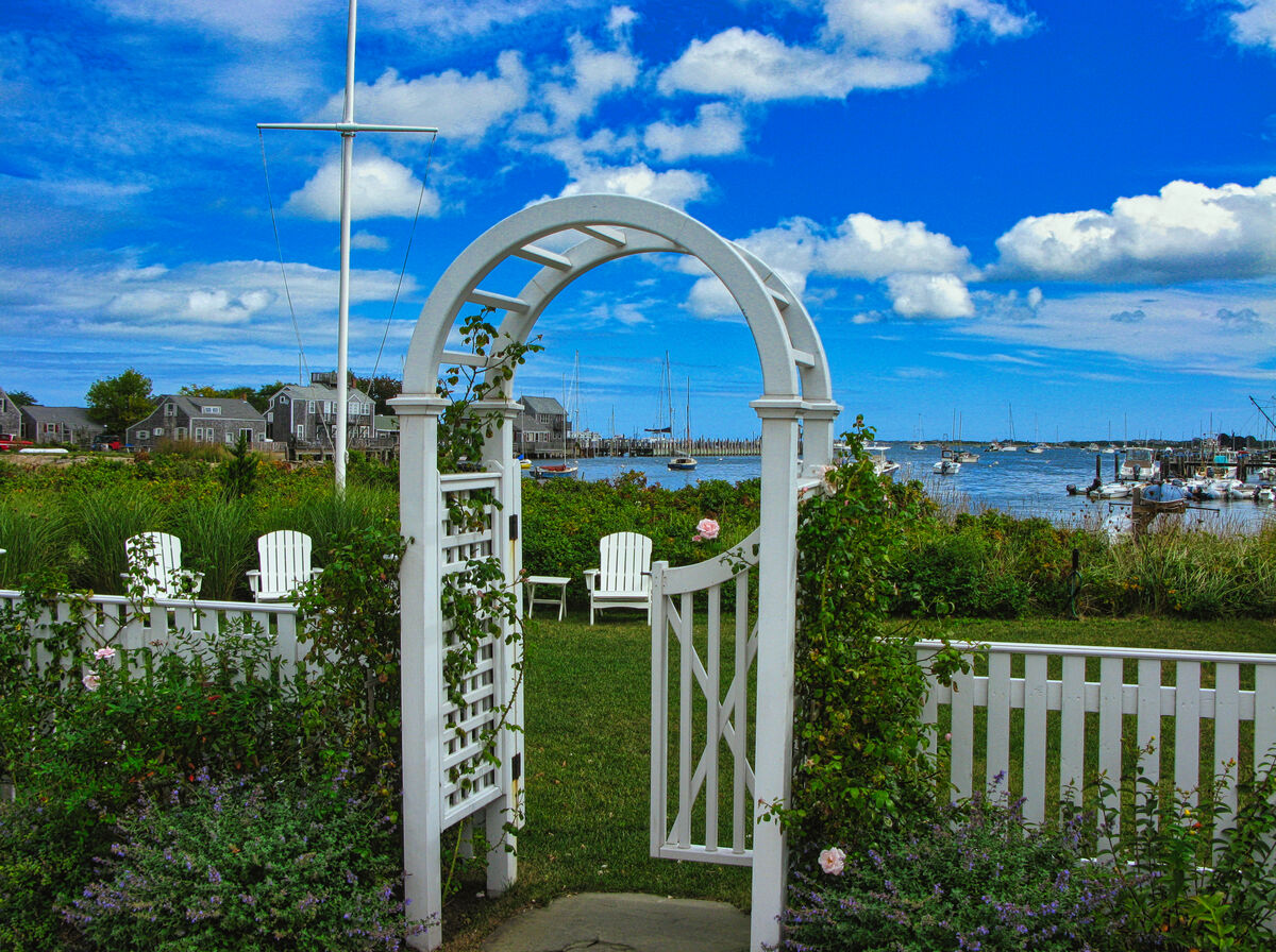 Nantucket 2008: Backroads Bicycle Trip Part 16 - More Harbor Scenes ...