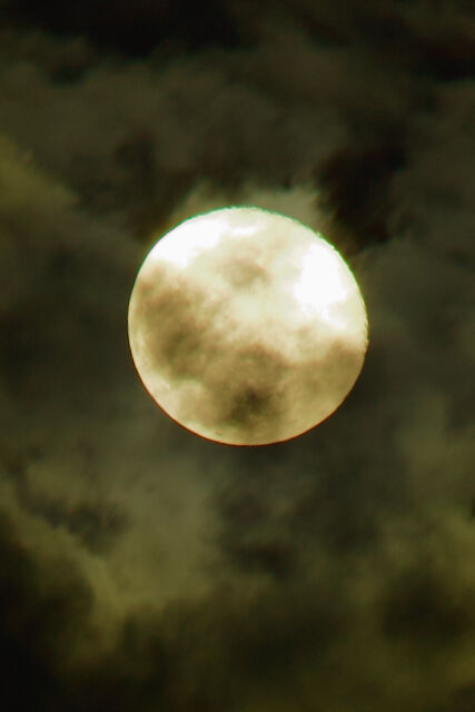 Moon Tonight: Cloud cover tonight tuff very bright please enjoy chuck...