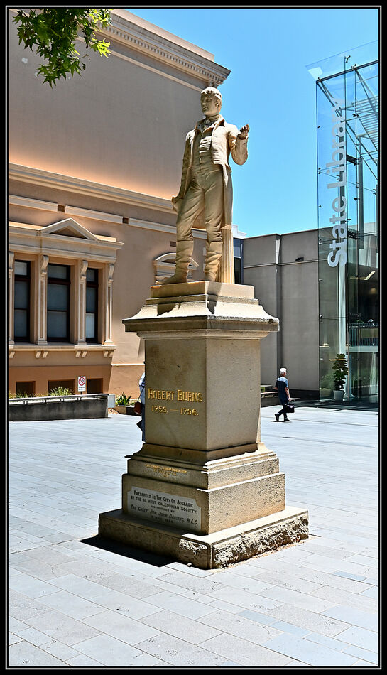 The Mortlock: Lorraine & I went into the City on Tuesday, we wanted to ...